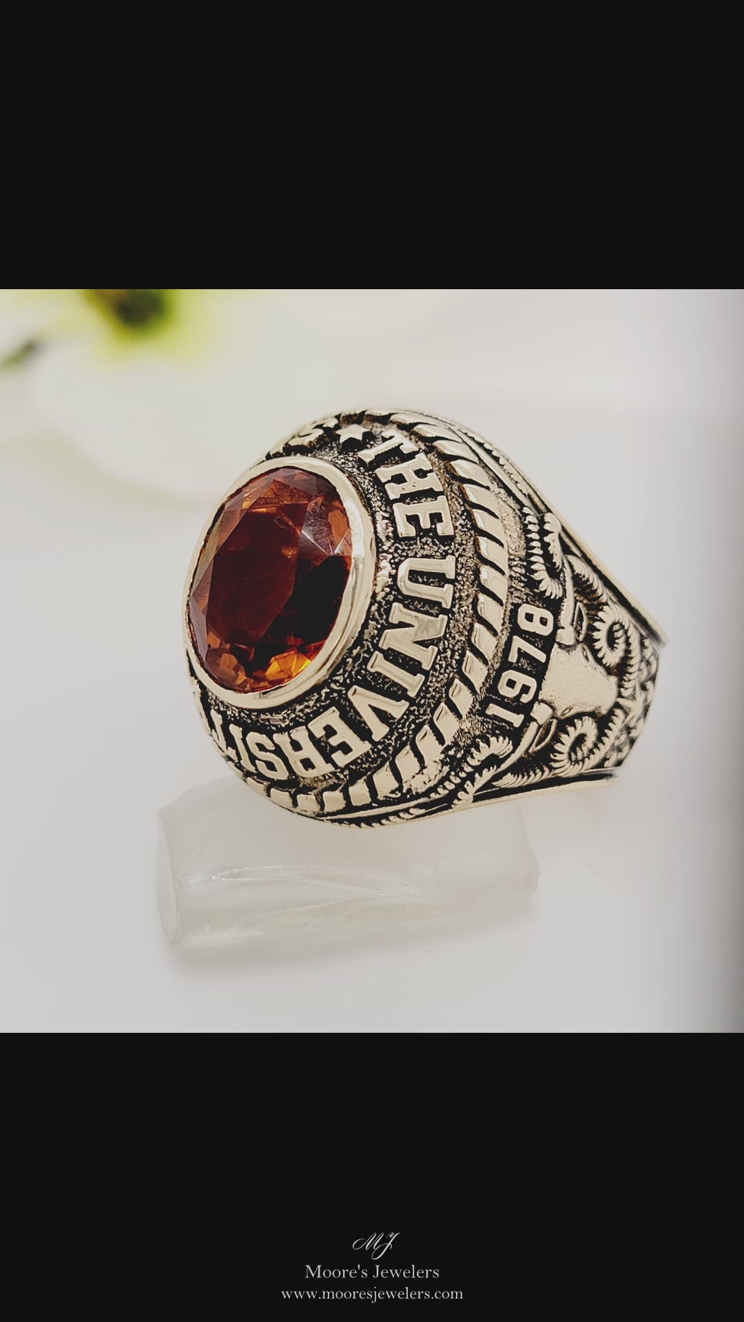 Finished University of Texas Class Ring – Moore's Jewelers